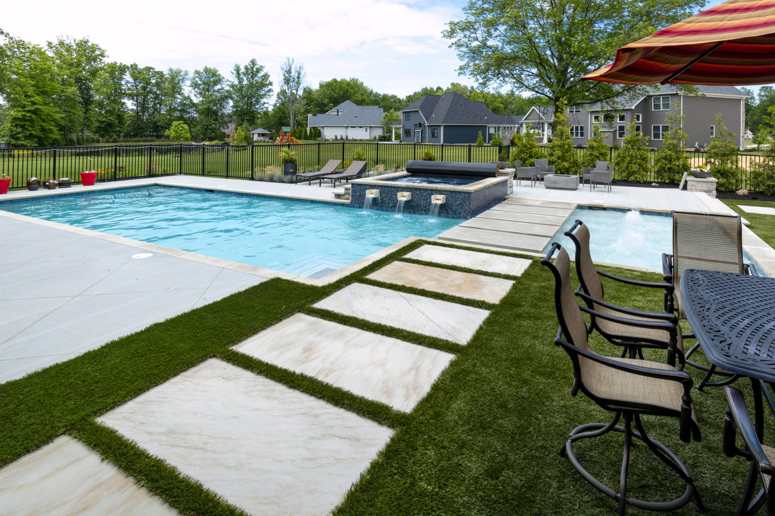 Pool Installation in North Olmsted & Cleveland, OH | High-Tech Pools