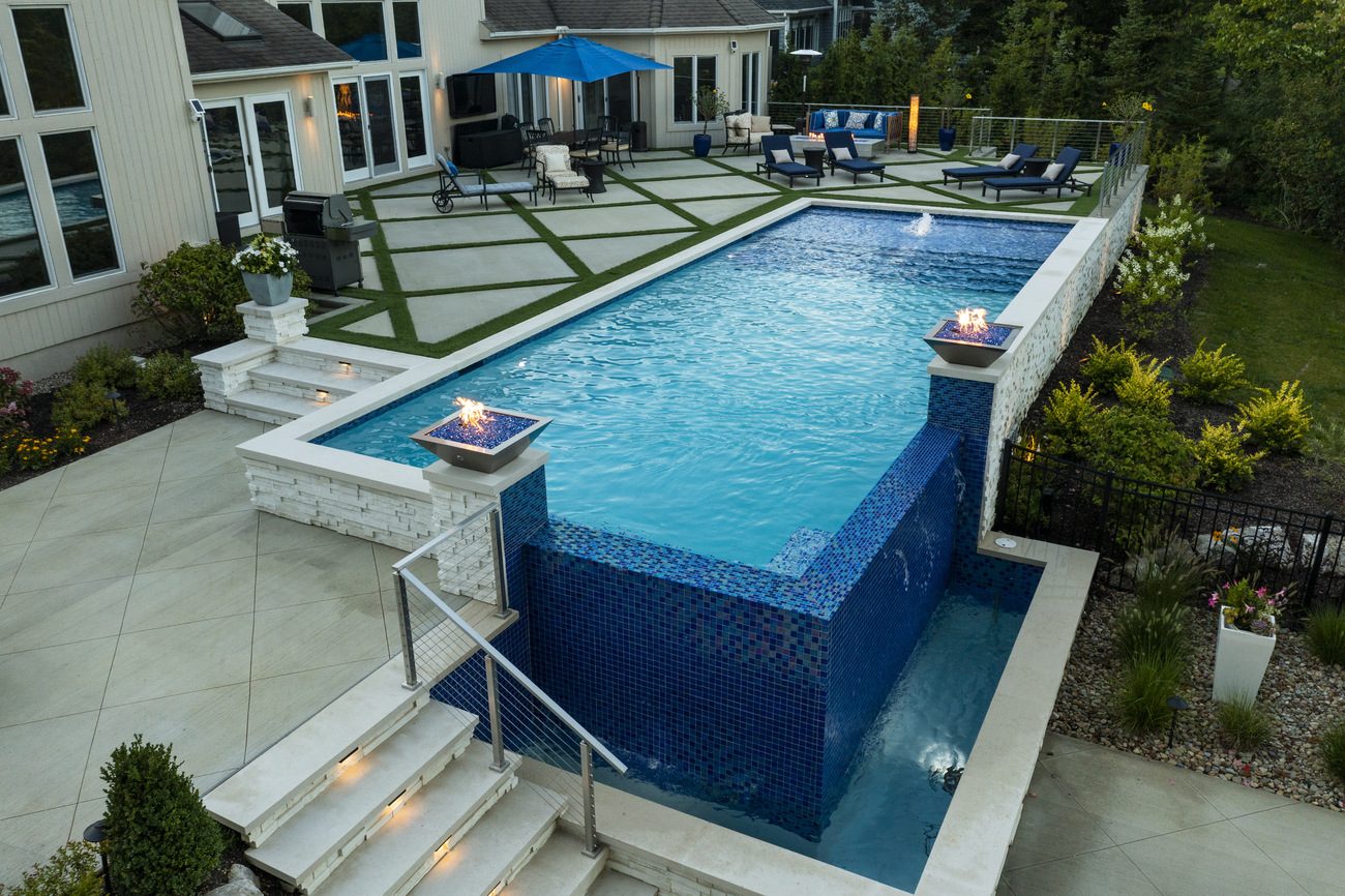 Pool Installation in North Olmsted & Cleveland, OH | High-Tech Pools